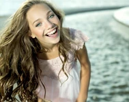 2015 Dylan Robbins Photoshoot | Maddie Ziegler Wiki | Fandom