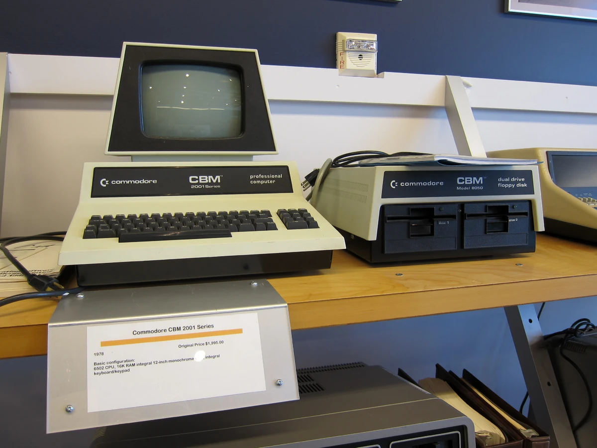 Commodore PET CBM 2001 and CBM 8050 | Madeline Wiki | Fandom