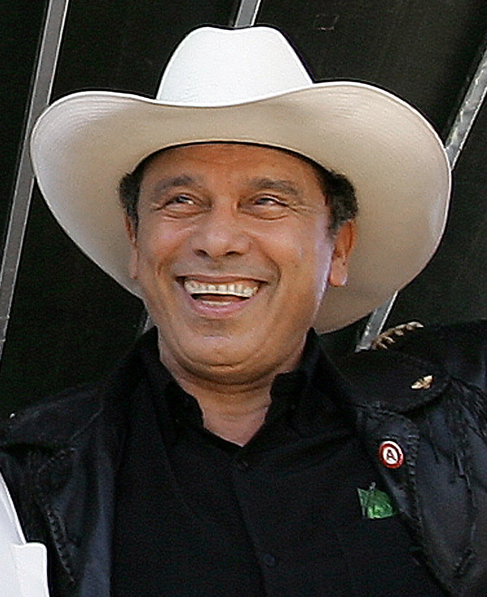 Beto Carrero | Mad Cartoon Network Wiki | Fandom