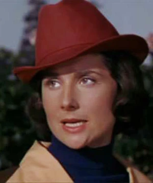 Bess Wilde | Inspector SpaceTime Wiki | Fandom