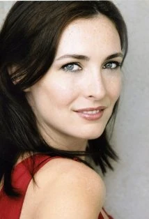 Laura Maxwell | Mafia Wiki | Fandom