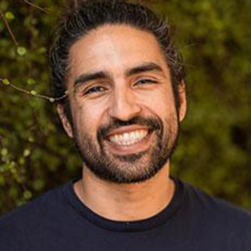 Josh Thornberry | Maggie Lindemann Wiki | Fandom