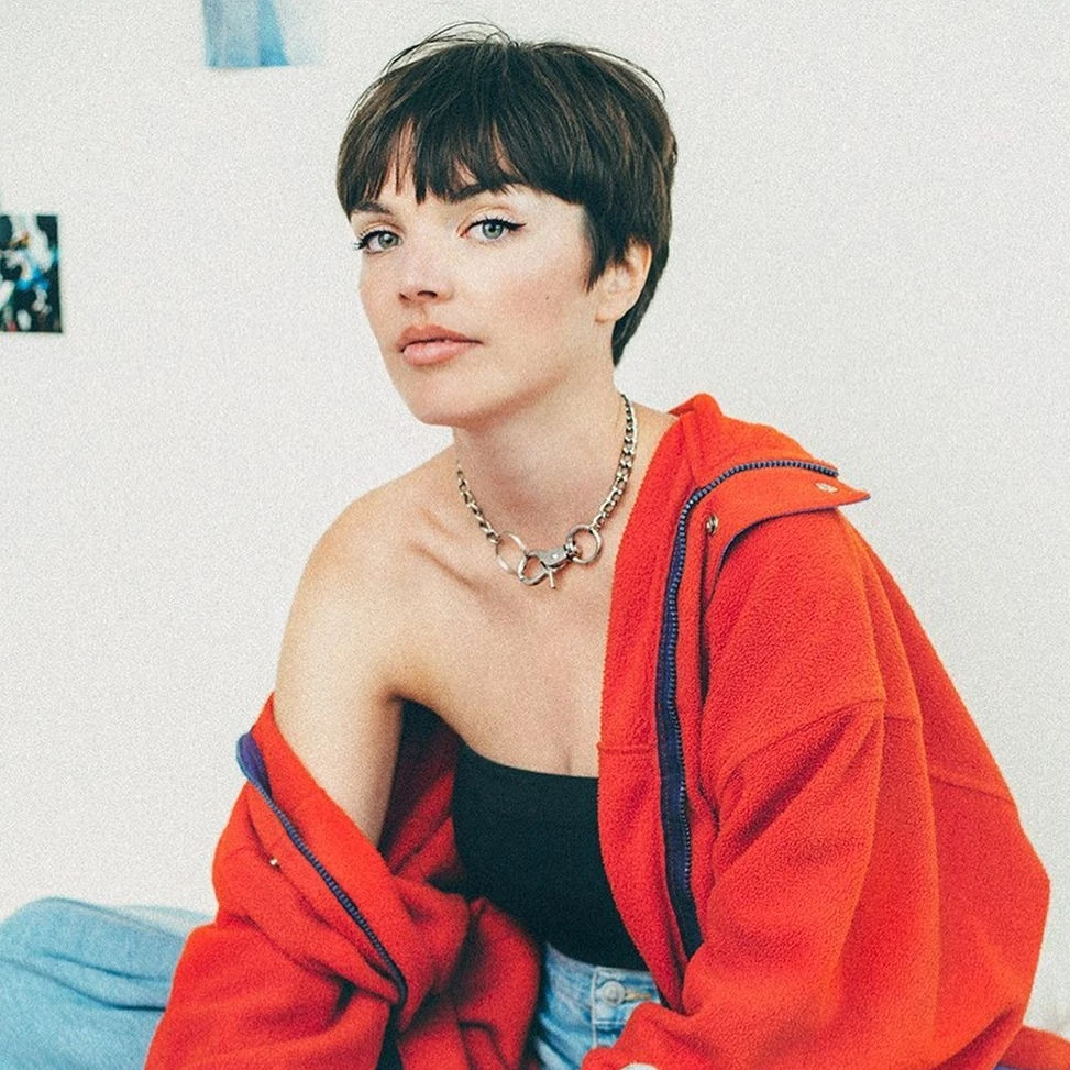 Nea | Maggie Lindemann Wiki | Fandom