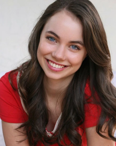 Megan Sailini | Wiki Magia Hispanii | Fandom