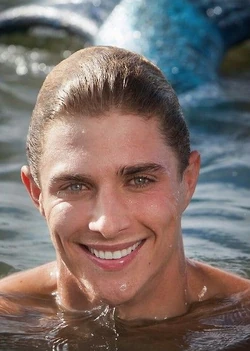 Erik | Mako Island Of Secrets Wiki | Fandom