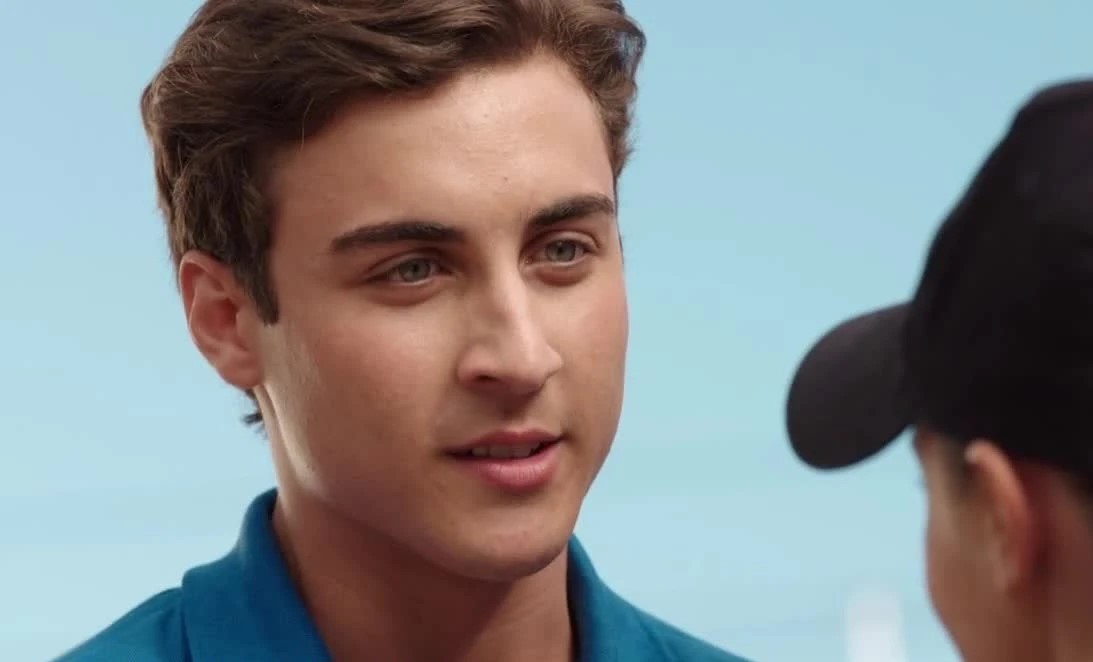 Chris | Mako Mermaids Wiki | Fandom