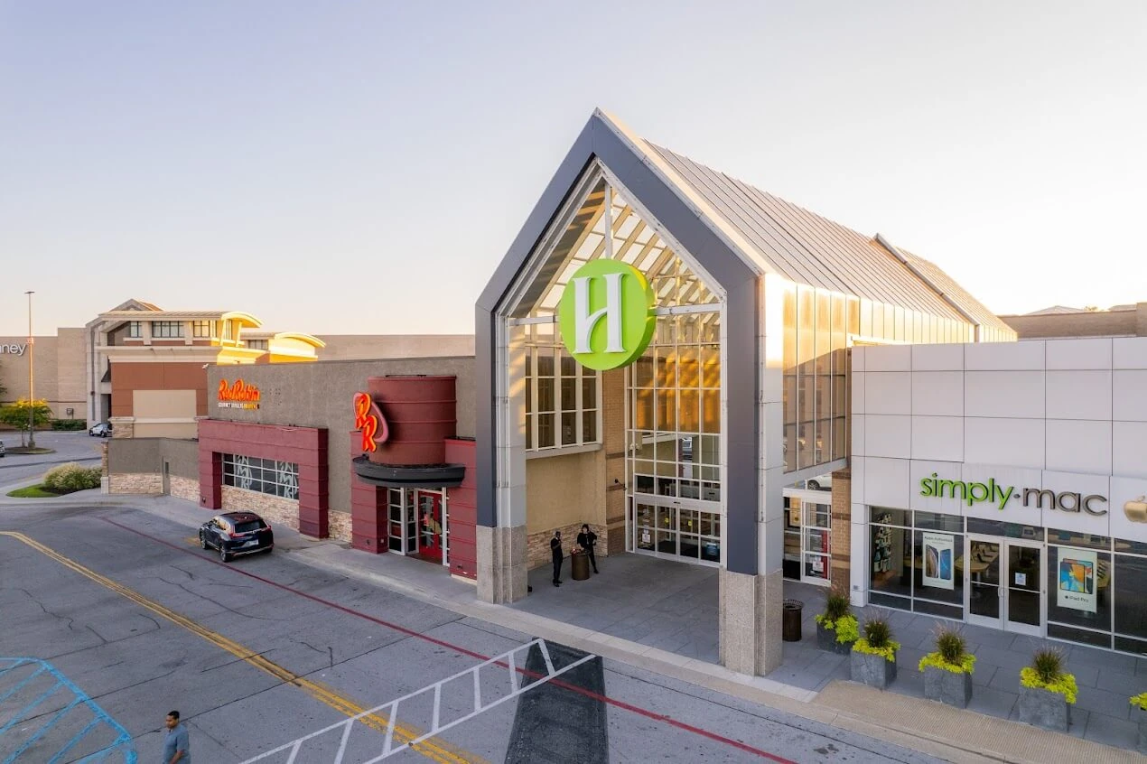 Hamilton Place | Malls and Retail Wiki | Fandom