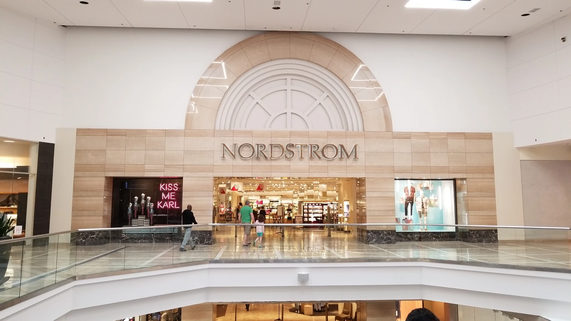Vintage Garden State Plaza Malls Of America 3+ Hundred Westfield