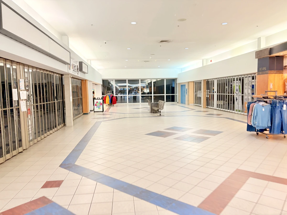 Amherst Centre/Gallery | Malls and Retail Wiki | Fandom