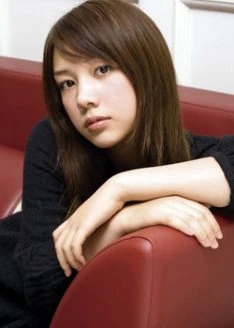 Naka Riisa | Wiki Manga-encyclopédie | Fandom