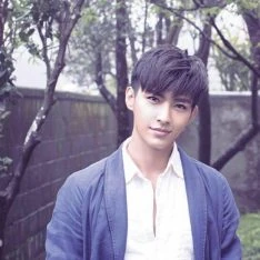 Aaron Yan | Wiki Manga-encyclopédie | Fandom