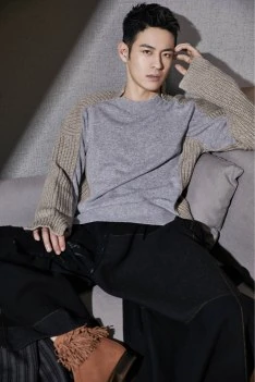 Zhang Yi Cong | Wiki Manga-encyclopédie | Fandom