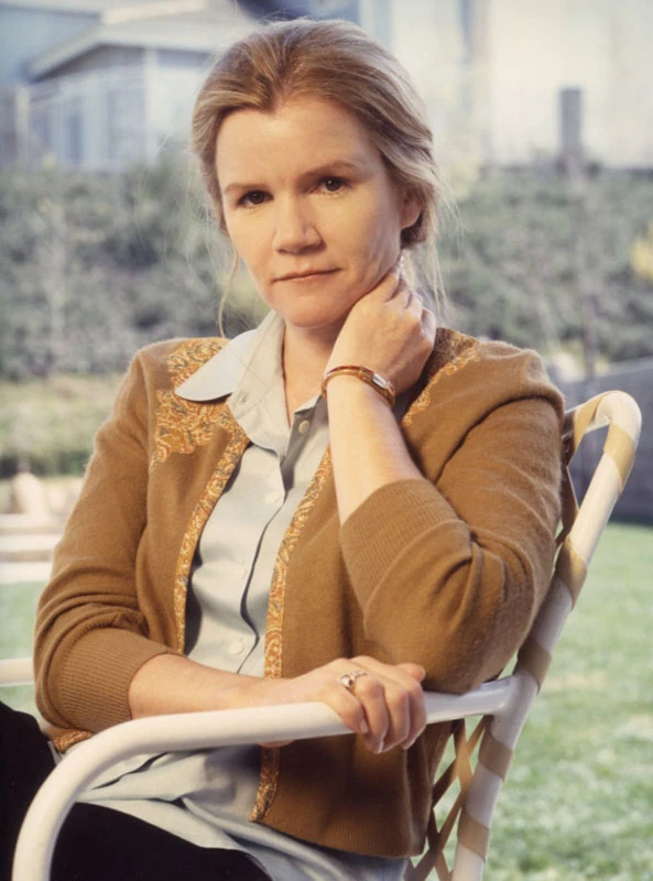 Eleanor Callahan | Manowrites Wiki | Fandom