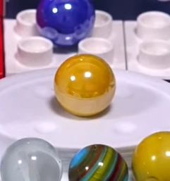 Yelley | Jelle'sMarbleRuns Wiki | Fandom