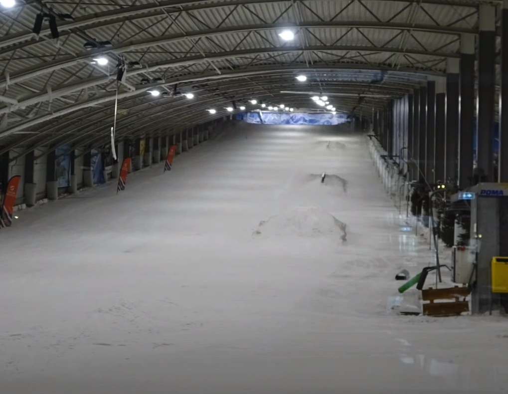 SnowWorld Amsterdam | Jelle'sMarbleRuns Wiki | Fandom