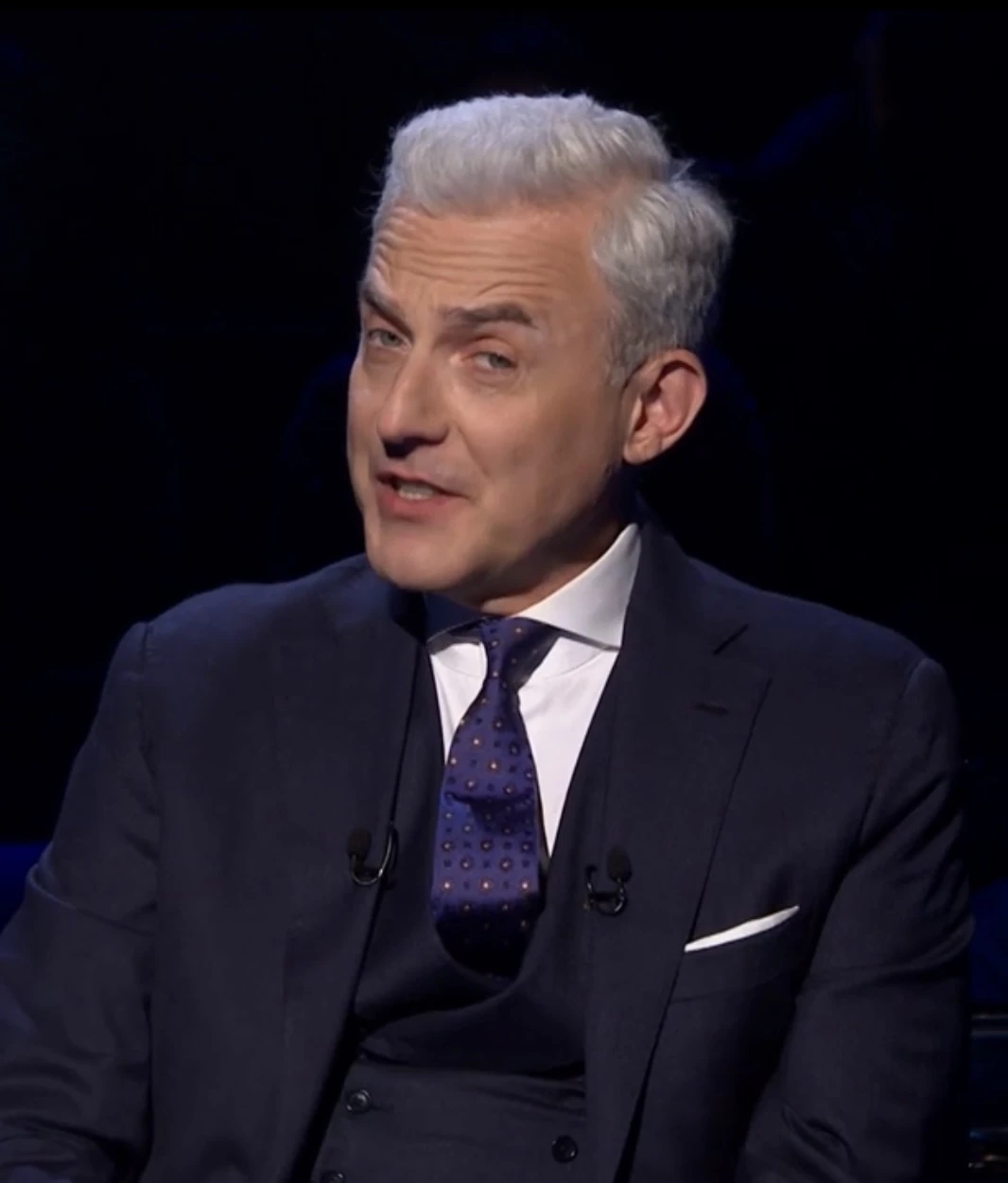 WWTBAM Series 16 (Poland) Episode 290 Outfit and Tie | Marcel Wiki | Fandom