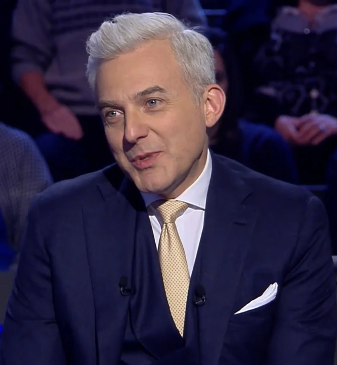 WWTBAM Series 13 (Poland) Episode 125 Outfit and Tie | Marcel Wiki | Fandom