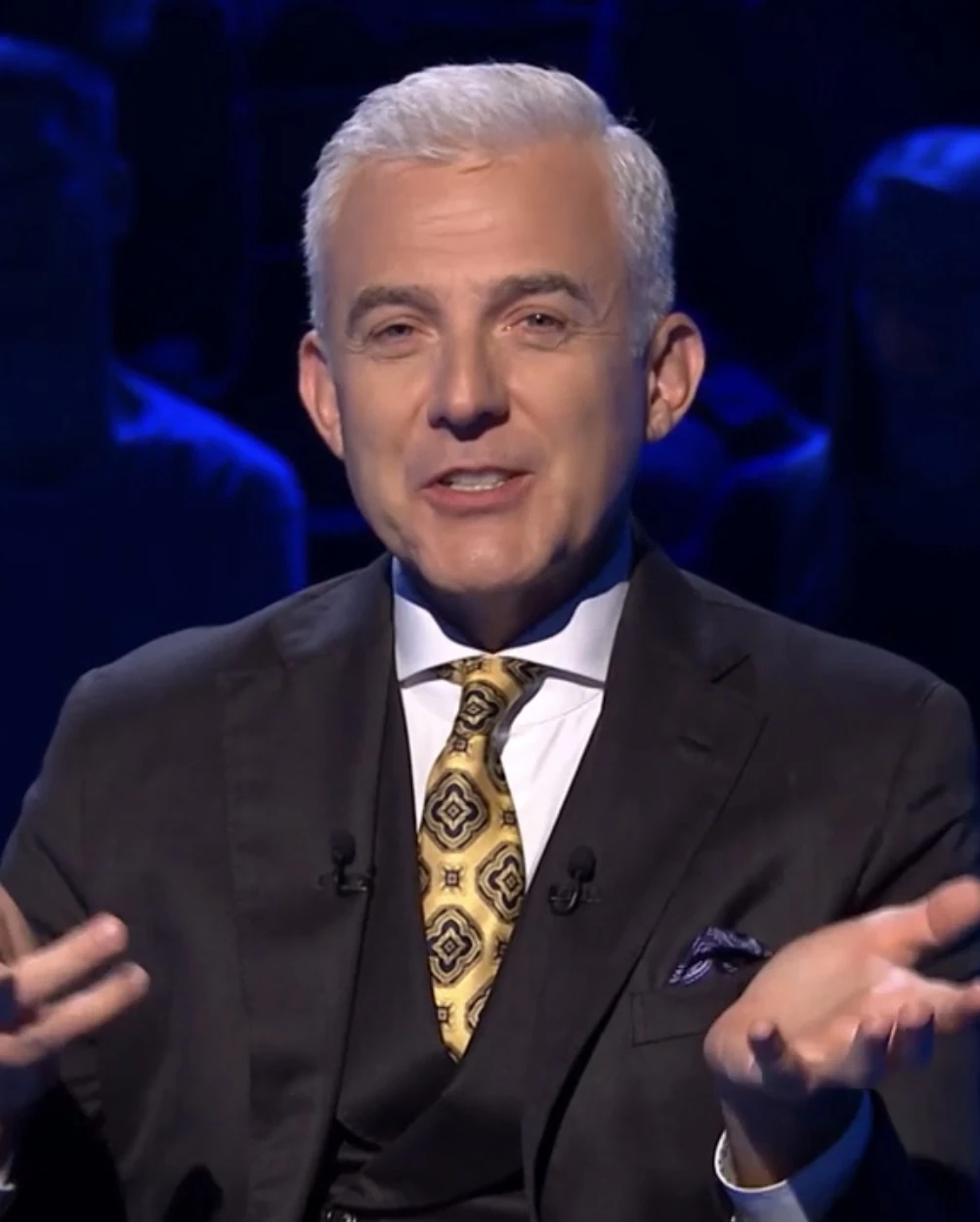 WWTBAM Series 16 (Poland) Episode 305 Outfit and Tie | Marcel Wiki | Fandom
