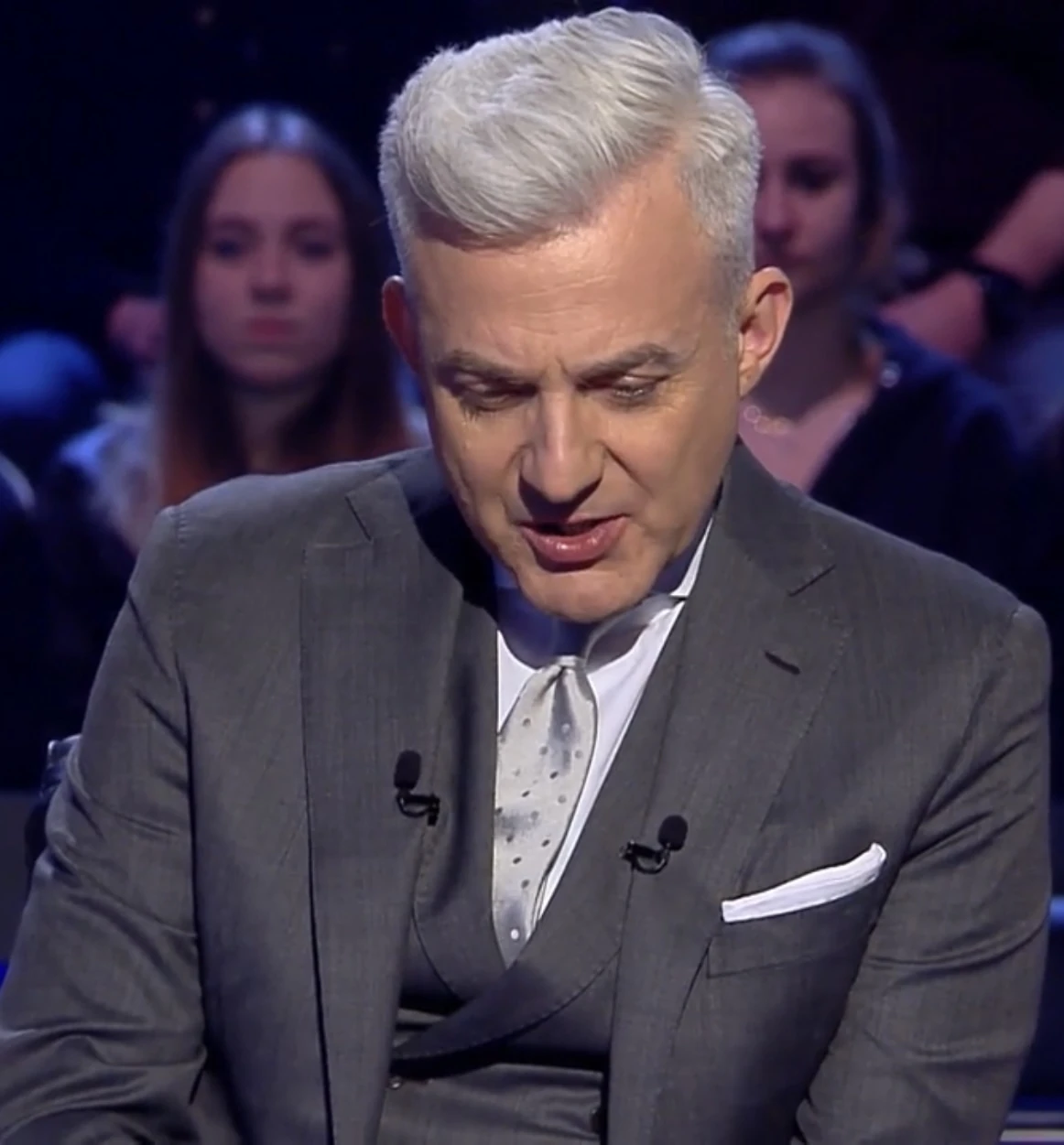 WWTBAM Series 13 (Poland) Episode 152 Outfit and Tie | Marcel Wiki | Fandom