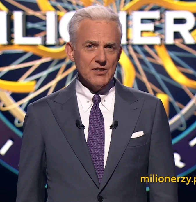 WWTBAM Series 15 (Poland) Episode 236 Outfit and Tie | Marcel Wiki | Fandom