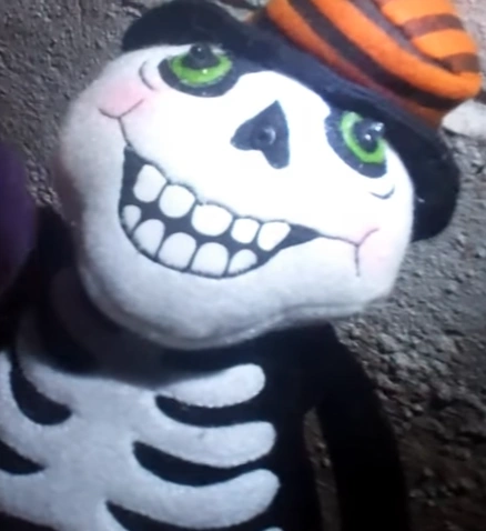 Smiling Skeleton | Marioluigiplushbros Wiki | Fandom