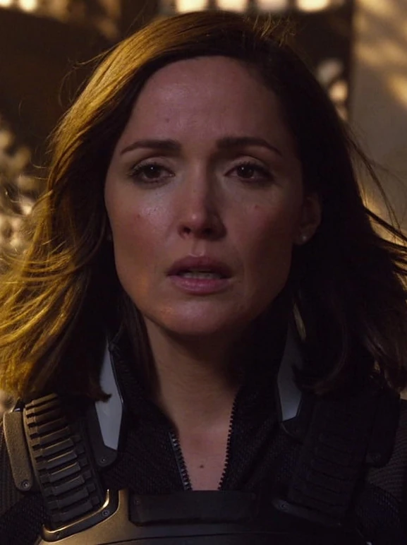 Rayna Nabarro | Multiverse Wiki | Fandom