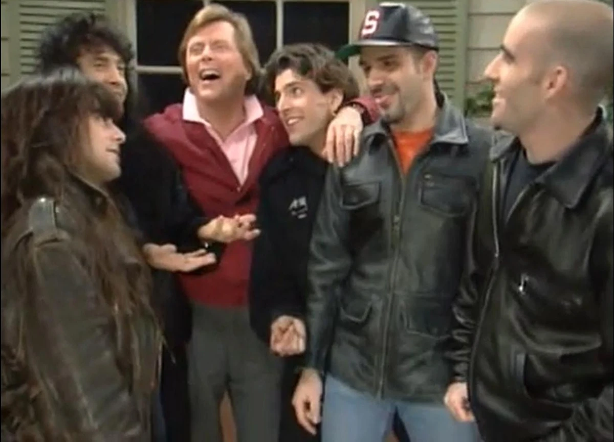 Kookie, Kookie (Lend Me Your Comb) | Married with Children Wiki | Fandom