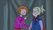 Alice Boxwood | MarthaSpeaks Wiki | Fandom