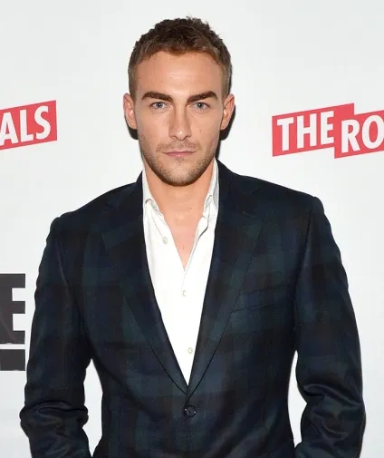 Tom Austen | Marvel ABC Wikia | Fandom