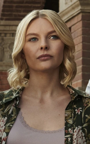 Lucy Priest (Reality-194111) | Marvel Cinematic Universe Fanon Wiki ...