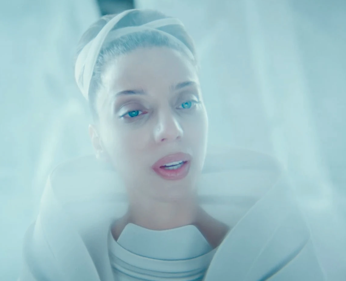 Lara (DCU) | DC Database | Fandom