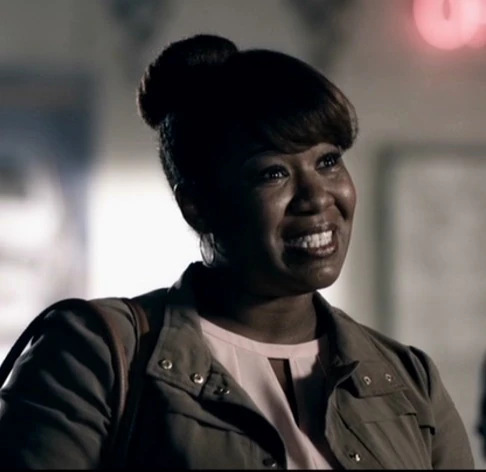 Beverly Jackson (Arrowverse) | DC Database | Fandom