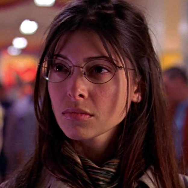 Shonda Farr | DC Database | Fandom