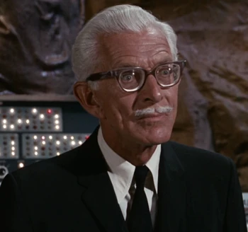 Alan Napier | DC Database | Fandom