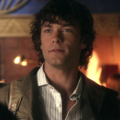 Kyle Schmid | DC Database | Fandom