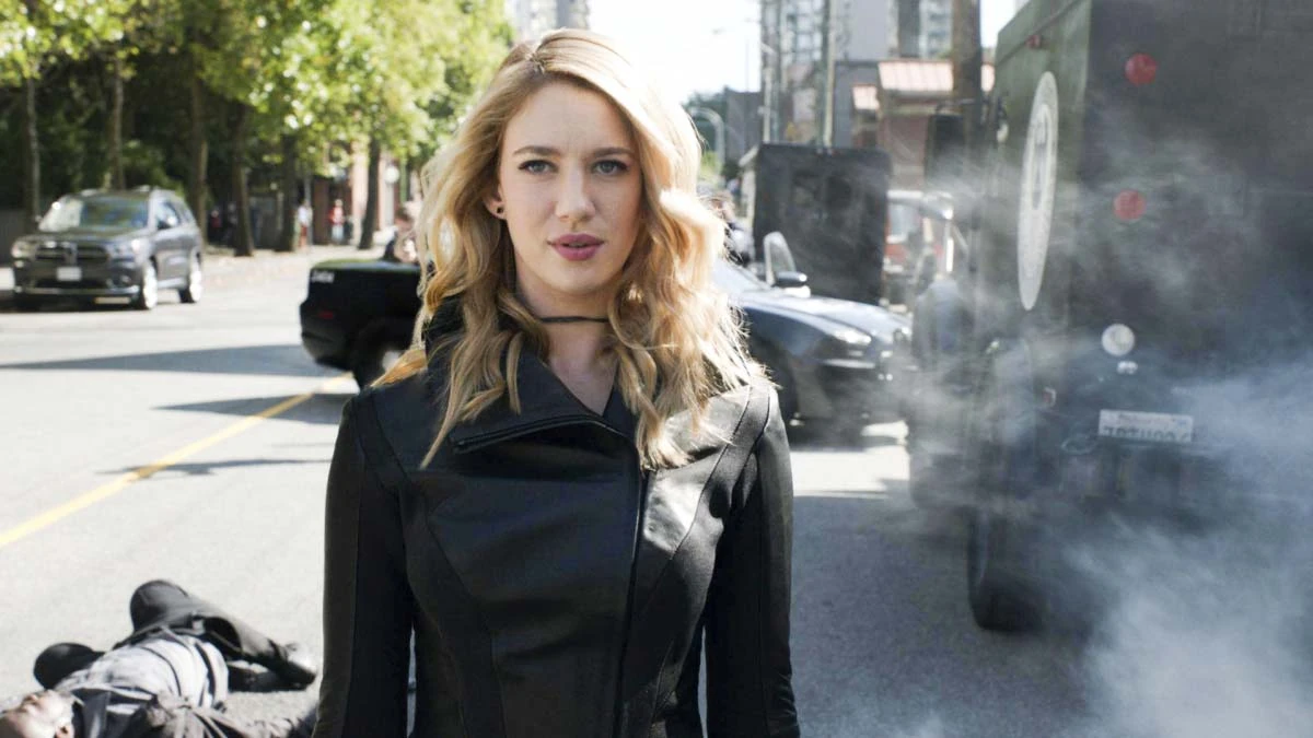 Gayle Marsh (Arrowverse: Earth-38) | DC Database | Fandom