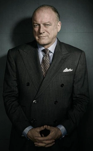 Carmine Falcone (Gotham) | DC Database | Fandom