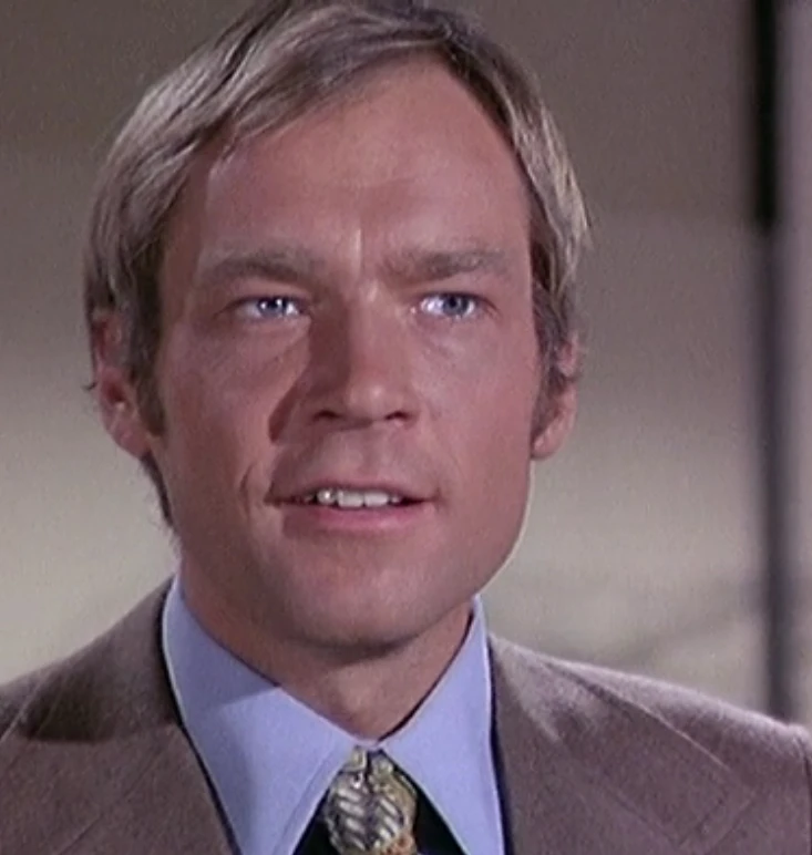 Kaz Garas | DC Database | Fandom