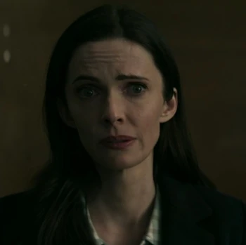 Elizabeth Tulloch | DC Database | Fandom