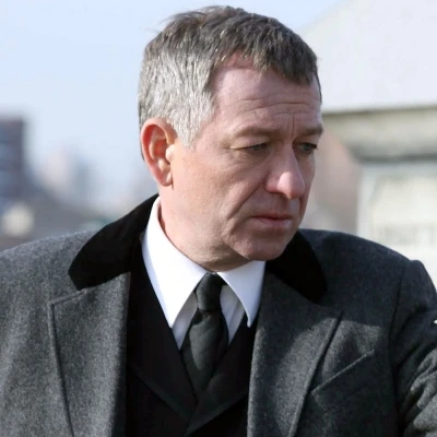Sean Pertwee | DC Database | Fandom