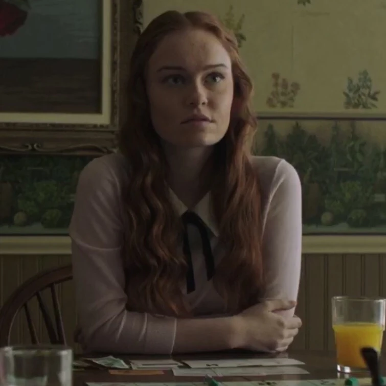 Jeni Ross | DC Database | Fandom