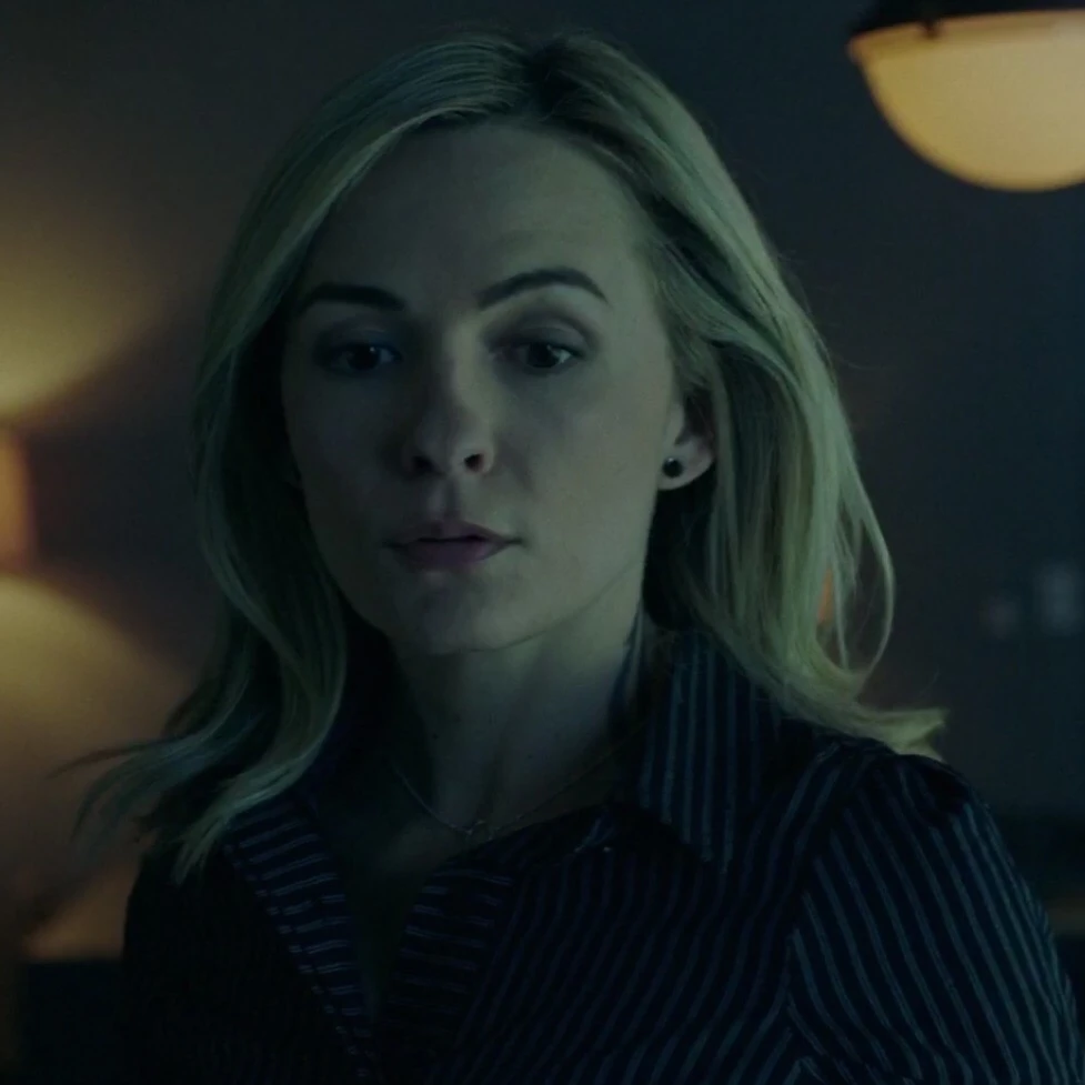 Lindsey Gort | DC Database | Fandom