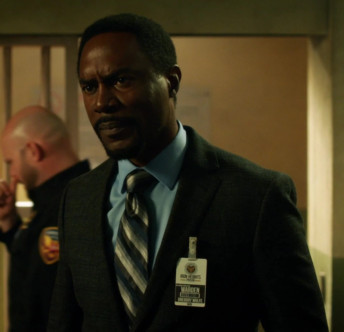 Gregory Wolfe (Arrowverse) | DC Database | Fandom