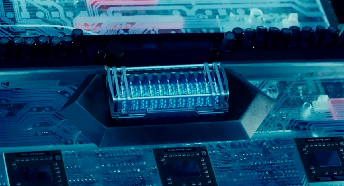 Signal Decoy | Marvel Cinematic Universe Wiki | Fandom