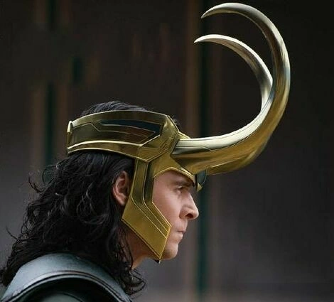 Casco De Loki