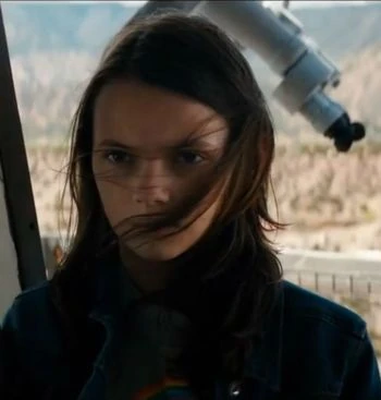 Laura Kinney (Earth-51618) | Comic Crossroads | Fandom