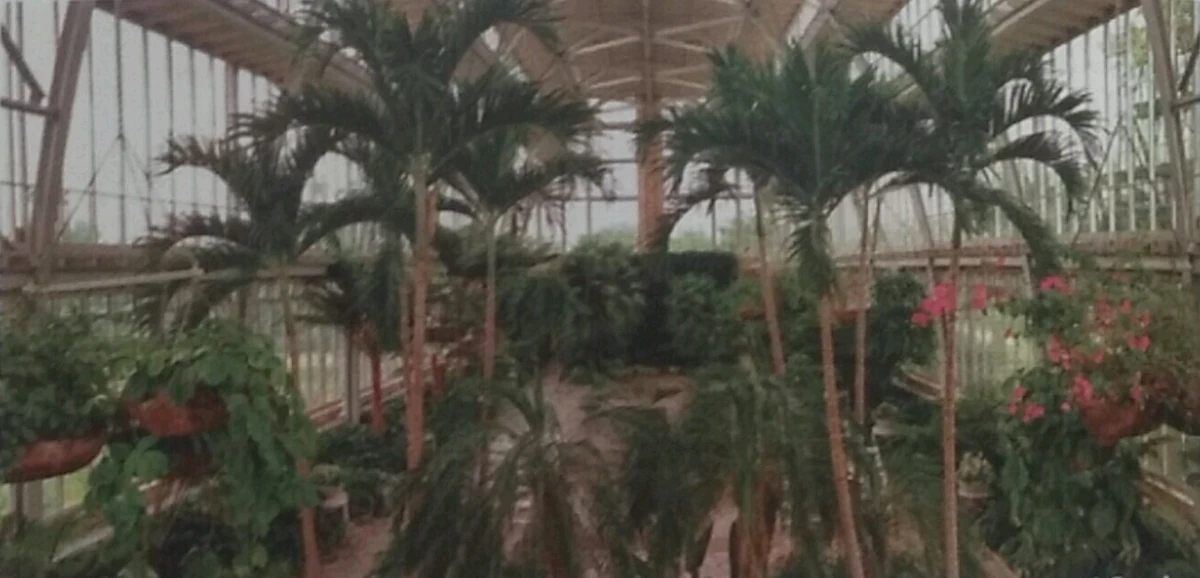 Wayne Botanical Garden (Earth-3154) | Comic Crossroads | Fandom