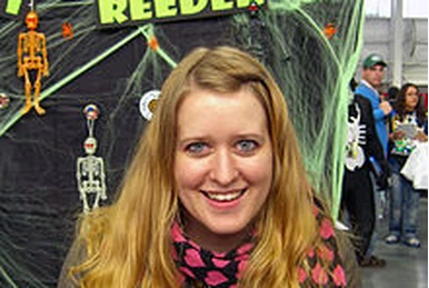 Emily Shaw Wikia Emma Mackey Wikipedia