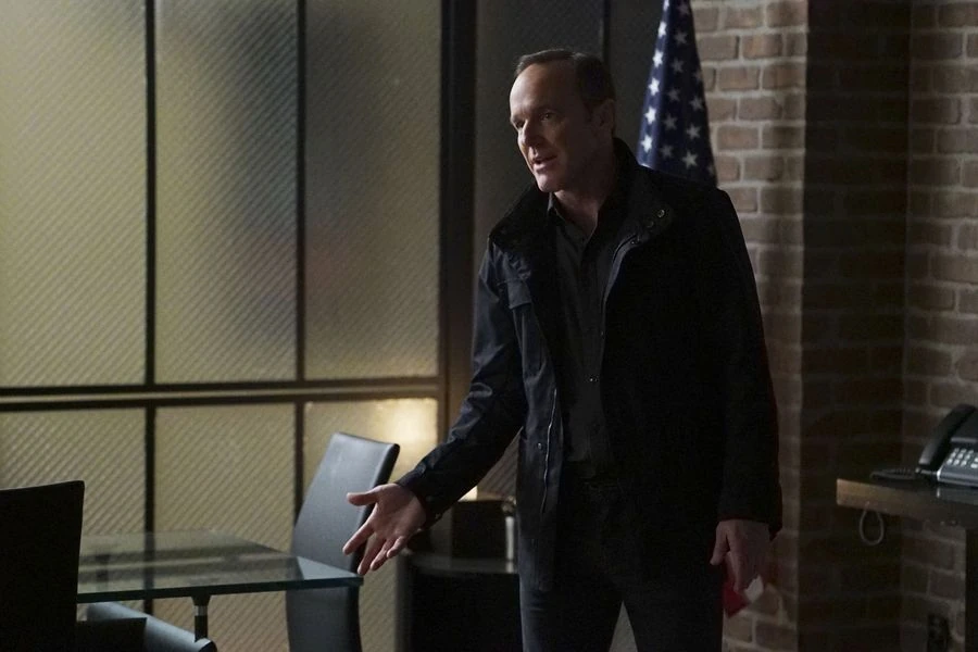 Phillip Coulson (Life Model Decoy) | Marvel Movies | Fandom