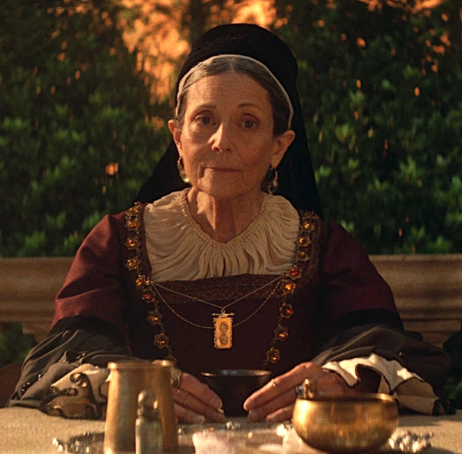 Maestra de Lilia Calderu | Wiki Univers Cinématographique Marvel | Fandom